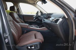 Grey BMW X5 2024 in Tartu, with an engine capacity of 3.00 L and mileage of 25 thousand km for 72900 €, photo 17 on AUTOMOTO.COM.LV