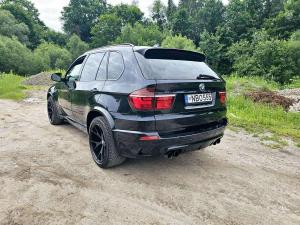 Black BMW X5 M 2011 in Kaunas, with an engine capacity of 4.40 L and mileage of 260 thousand km for 13900 €, photo 8 on AUTOMOTO.COM.LV