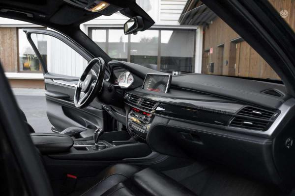 Melns BMW X5 M 2016 Plungė, ar dzinēja tilpumu 4.40 L un nobraukumu 204 tūkst. km par 29500 €, foto 8 vietnē AUTOMOTO.COM.LV