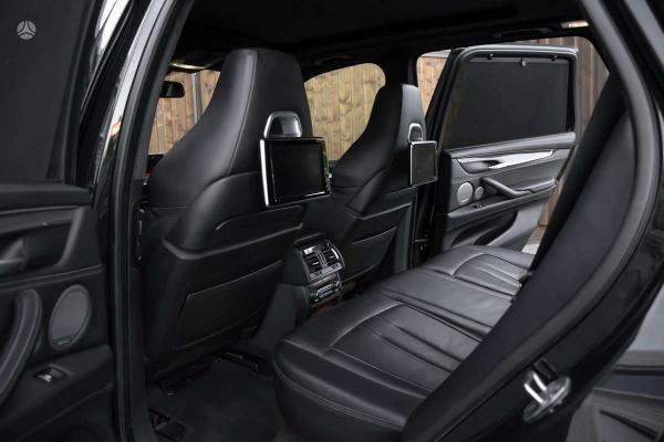 Melns BMW X5 M 2016 Plungė, ar dzinēja tilpumu 4.40 L un nobraukumu 204 tūkst. km par 29500 €, foto 10 vietnē AUTOMOTO.COM.LV