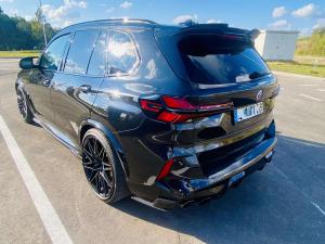 Melns BMW X5 M 2021 Radviliškis, ar dzinēja tilpumu 4.40 L un nobraukumu 30 tūkst. km par 69999 €, foto 2 vietnē AUTOMOTO.COM.LV