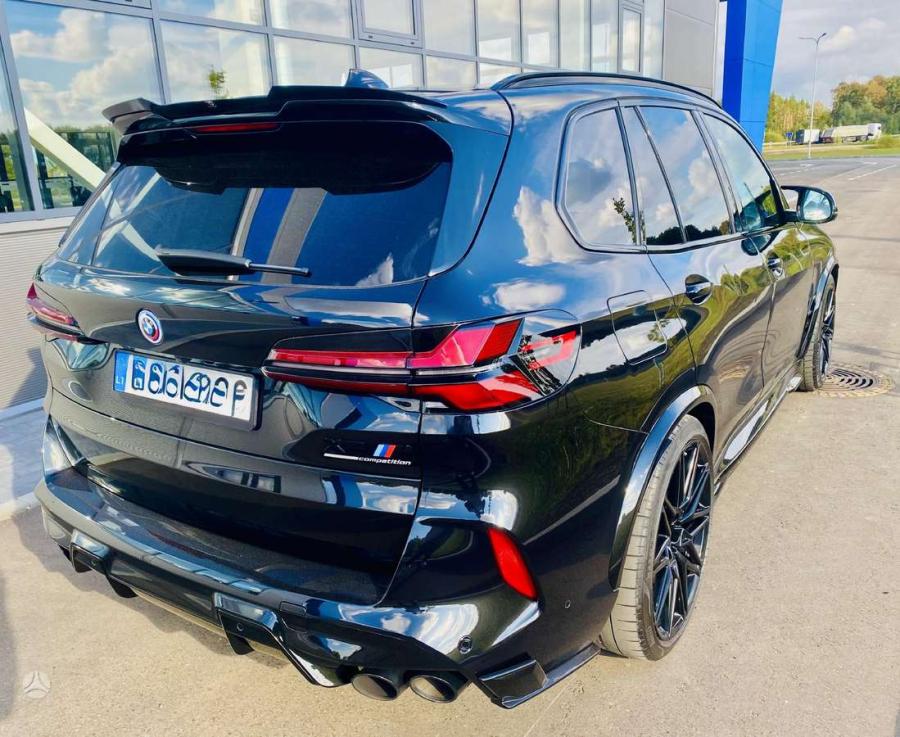 Melns BMW X5 M 2021 Radviliškis, ar dzinēja tilpumu 4.40 L un nobraukumu 30 tūkst. km par 69999 €, foto 4 vietnē AUTOMOTO.COM.LV
