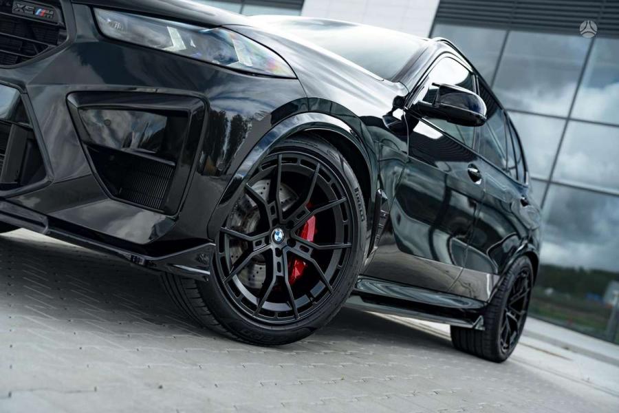 Melns BMW X5 M 2025 Klaipėda, ar dzinēja tilpumu 4.40 L un nobraukumu 19 tūkst. km par 99900 €, foto 7 vietnē AUTOMOTO.COM.LV