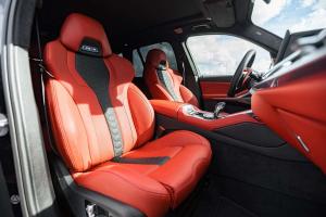Melns BMW X5 M 2025 Klaipėda, ar dzinēja tilpumu 4.40 L un nobraukumu 19 tūkst. km par 99900 €, foto 40 vietnē AUTOMOTO.COM.LV