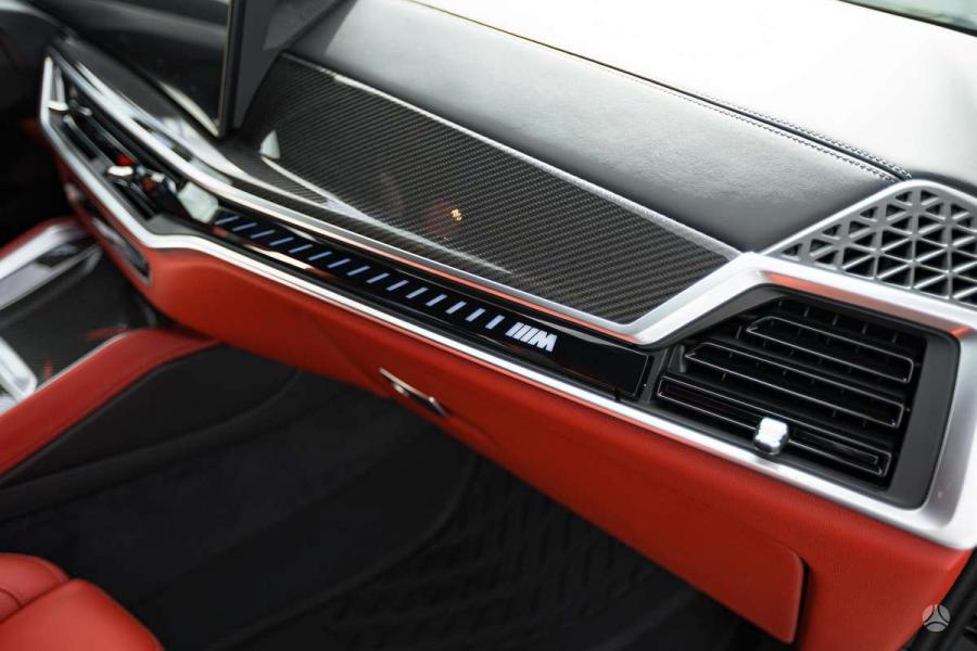 Melns BMW X5 M 2025 Klaipėda, ar dzinēja tilpumu 4.40 L un nobraukumu 19 tūkst. km par 99900 €, foto 42 vietnē AUTOMOTO.COM.LV