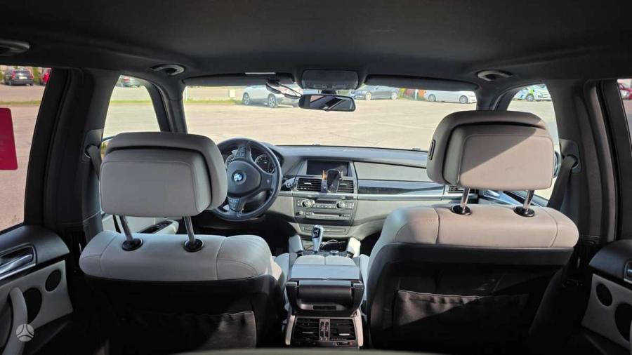Zils BMW X5 M 2011 Jelgava, ar dzinēja tilpumu 4.40 L un nobraukumu 272 tūkst. km par 16000 €, foto 12 vietnē AUTOMOTO.COM.LV