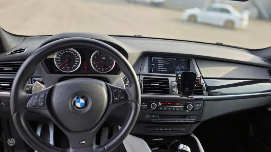 Zils BMW X5 M 2011 Jelgava, ar dzinēja tilpumu 4.40 L un nobraukumu 272 tūkst. km par 16000 €, foto 15 vietnē AUTOMOTO.COM.LV