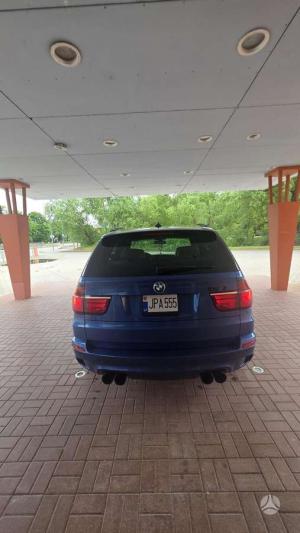 Blue BMW X5 M 2011 in Kedainiai, with an engine capacity of 4.40 L and mileage of 270 thousand km for 19999 €, photo 12 on AUTOMOTO.COM.LV