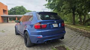 Blue BMW X5 M 2011 in Kedainiai, with an engine capacity of 4.40 L and mileage of 270 thousand km for 19999 €, photo 24 on AUTOMOTO.COM.LV