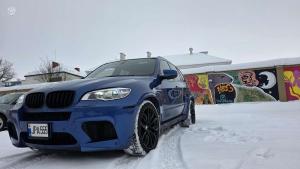 Blue BMW X5 M 2011 in Kedainiai, with an engine capacity of 4.40 L and mileage of 270 thousand km for 19999 €, photo 53 on AUTOMOTO.COM.LV