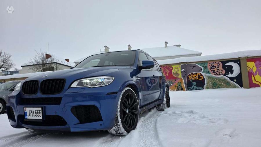 Blue BMW X5 M 2011 in Kedainiai, with an engine capacity of 4.40 L and mileage of 270 thousand km for 19999 €, photo 53 on AUTOMOTO.COM.LV