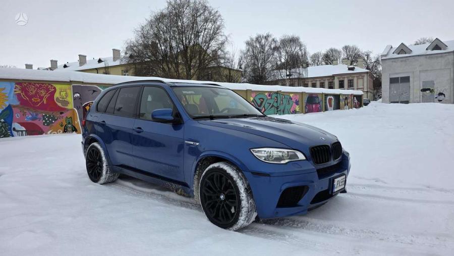 Blue BMW X5 M 2011 in Kedainiai, with an engine capacity of 4.40 L and mileage of 270 thousand km for 19999 €, photo 58 on AUTOMOTO.COM.LV