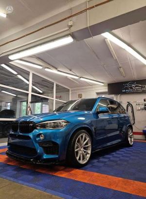 Blue BMW X5 M 2016 in Siauliai, with an engine capacity of 4.40 L and mileage of 90 thousand km for 39000 €, photo  on AUTOMOTO.COM.LV