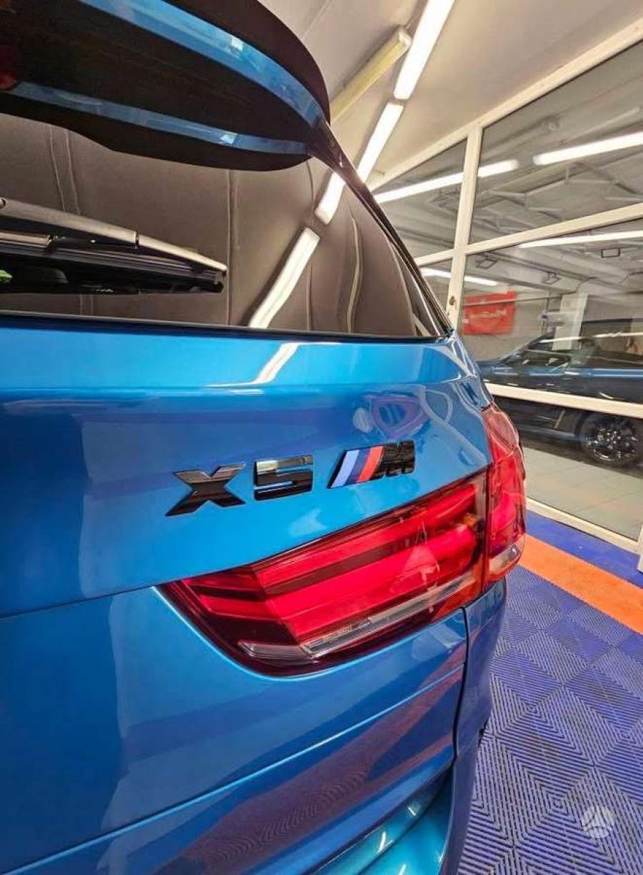 Blue BMW X5 M 2016 in Siauliai, with an engine capacity of 4.40 L and mileage of 90 thousand km for 39000 €, photo 5 on AUTOMOTO.COM.LV