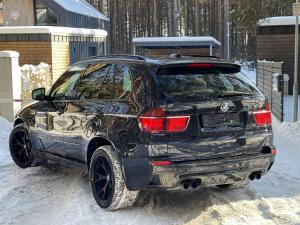 Blue BMW X5 M 2011 in Vilnius, with an engine capacity of 4.40 L and mileage of 320 thousand km for 12500 €, photo 6 on AUTOMOTO.COM.LV