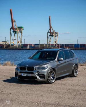 Brown BMW X5 M 2015 in Jurmala, with an engine capacity of 4.40 L and mileage of 127 thousand km for 41500 €, photo 3 on AUTOMOTO.COM.LV