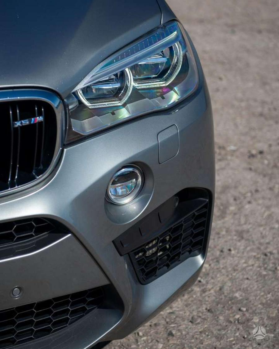Brown BMW X5 M 2015 in Jurmala, with an engine capacity of 4.40 L and mileage of 127 thousand km for 41500 €, photo 7 on AUTOMOTO.COM.LV