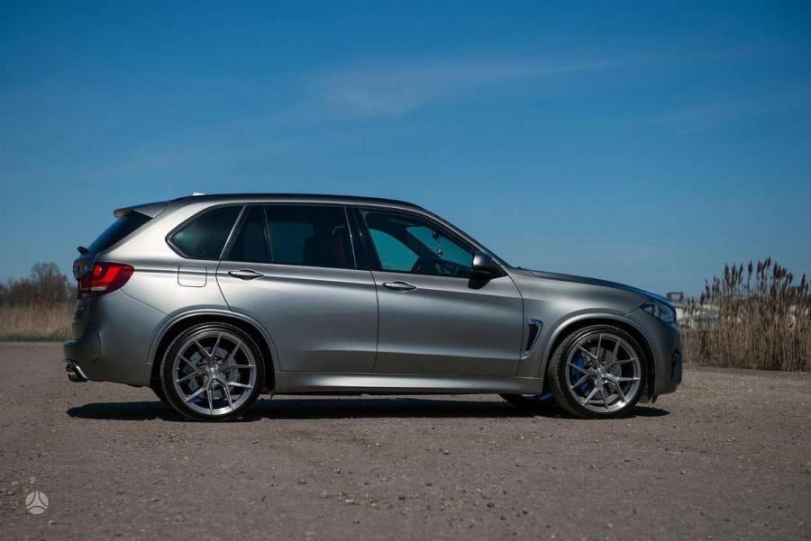 Brown BMW X5 M 2015 in Jurmala, with an engine capacity of 4.40 L and mileage of 127 thousand km for 41500 €, photo 9 on AUTOMOTO.COM.LV