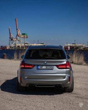 Brown BMW X5 M 2015 in Jurmala, with an engine capacity of 4.40 L and mileage of 127 thousand km for 41500 €, photo 11 on AUTOMOTO.COM.LV
