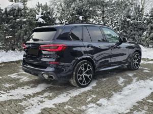 BMW X5 M 2020 Mažeikiai, ar dzinēja tilpumu 3.00 L un nobraukumu 174 tūkst. km par 51900 €, foto 3 vietnē AUTOMOTO.COM.LV