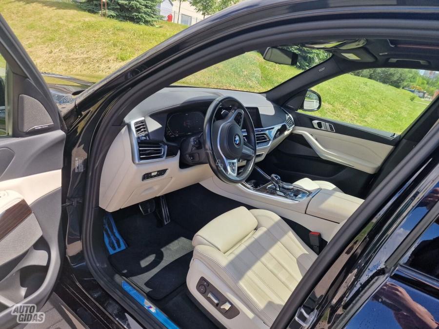 BMW X5 M 2020 Viļņa, ar dzinēja tilpumu 3.00 L un nobraukumu 85 tūkst. km par 51000 €, foto 11 vietnē AUTOMOTO.COM.LV