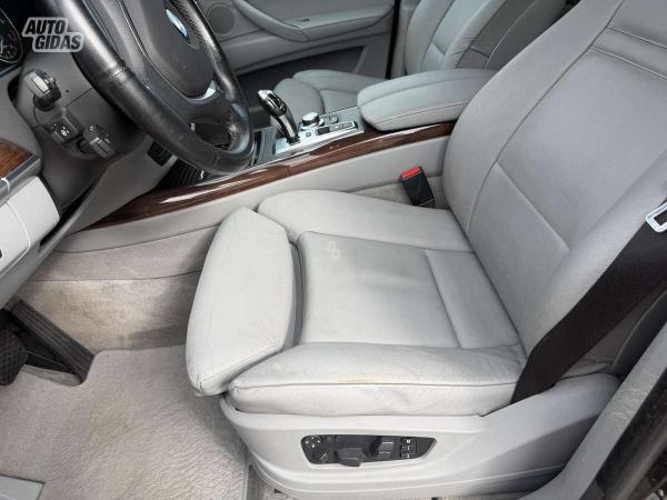 Pelēks BMW X5 M 2007 Utena, ar dzinēja tilpumu 4.80 L un nobraukumu 189 tūkst. km par 5990 €, foto 6 vietnē AUTOMOTO.COM.LV