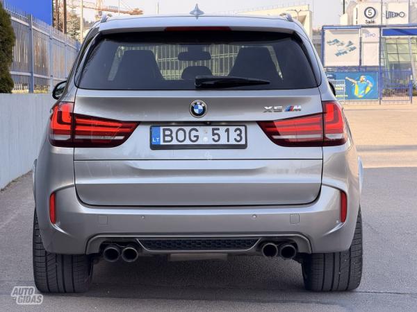 Pelēks BMW X5 M 2015 Viļņa, ar dzinēja tilpumu 4.40 L un nobraukumu 189 tūkst. km par 27500 €, foto 2 vietnē AUTOMOTO.COM.LV