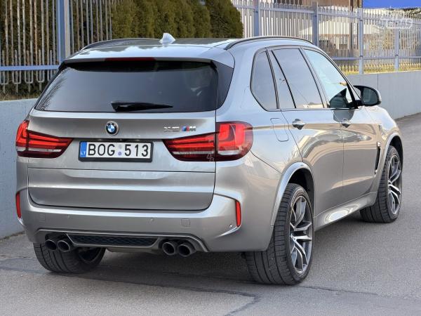 Pelēks BMW X5 M 2015 Viļņa, ar dzinēja tilpumu 4.40 L un nobraukumu 189 tūkst. km par 27500 €, foto 5 vietnē AUTOMOTO.COM.LV