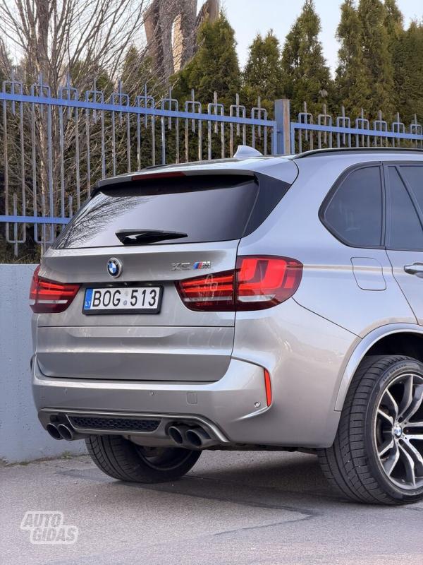 Pelēks BMW X5 M 2015 Viļņa, ar dzinēja tilpumu 4.40 L un nobraukumu 189 tūkst. km par 27500 €, foto 6 vietnē AUTOMOTO.COM.LV