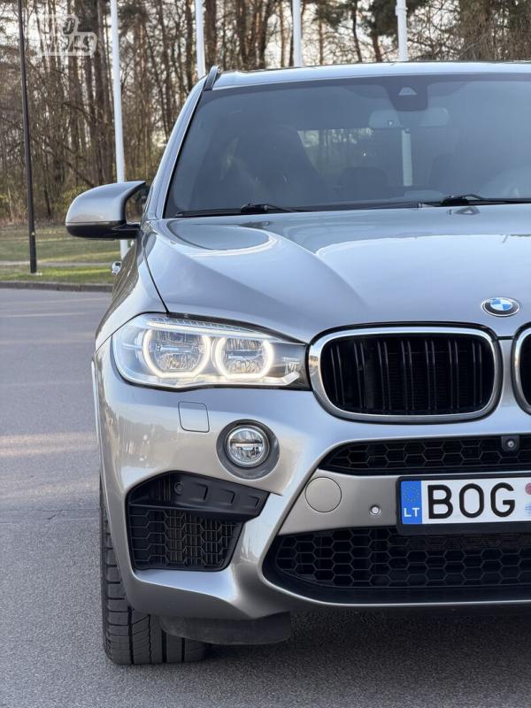 Pelēks BMW X5 M 2015 Viļņa, ar dzinēja tilpumu 4.40 L un nobraukumu 189 tūkst. km par 27500 €, foto 10 vietnē AUTOMOTO.COM.LV