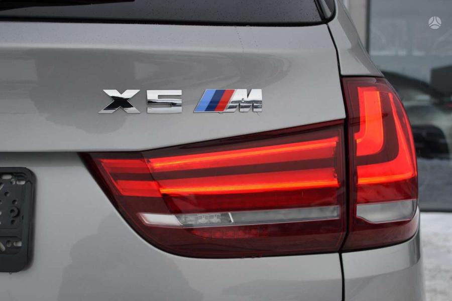 Grey BMW X5 M 2016 in Vilnius, with an engine capacity of 4.40 L and mileage of 184 thousand km for 32000 €, photo 15 on AUTOMOTO.COM.LV