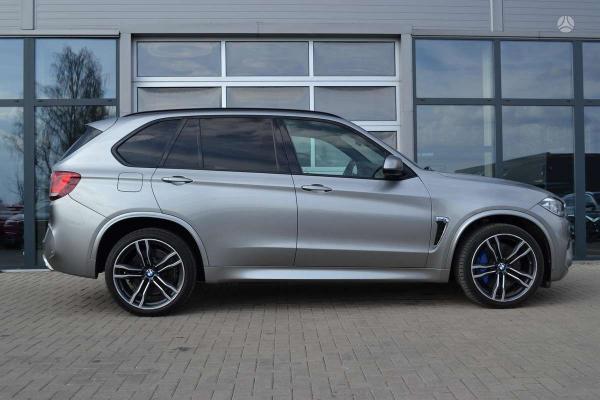 Pelēks BMW X5 M 2016 Viļņa, ar dzinēja tilpumu 4.40 L un nobraukumu 184 tūkst. km par 30000 €, foto 7 vietnē AUTOMOTO.COM.LV