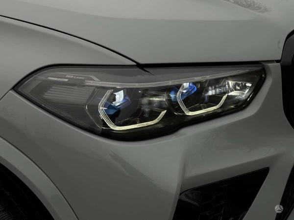 Pelēks BMW X5 M 2020 Jelgava, ar dzinēja tilpumu 4.40 L un nobraukumu 106 tūkst. km par 69000 €, foto 9 vietnē AUTOMOTO.COM.LV