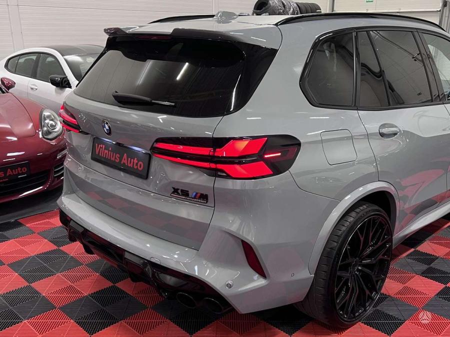 Pelēks BMW X5 M 2024 Viļņa, ar dzinēja tilpumu 4.40 L un nobraukumu 34 tūkst. km par 94990 €, foto 9 vietnē AUTOMOTO.COM.LV