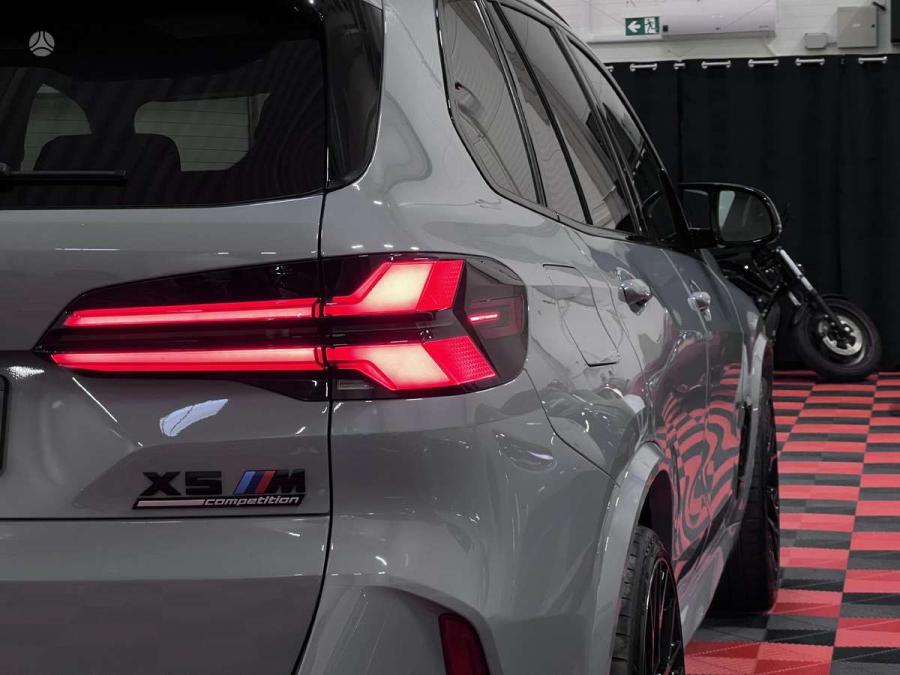 Pelēks BMW X5 M 2024 Viļņa, ar dzinēja tilpumu 4.40 L un nobraukumu 34 tūkst. km par 94990 €, foto 10 vietnē AUTOMOTO.COM.LV