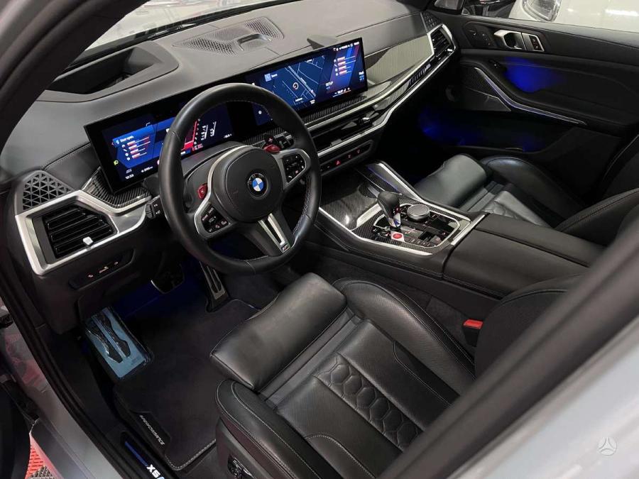 Pelēks BMW X5 M 2024 Viļņa, ar dzinēja tilpumu 4.40 L un nobraukumu 34 tūkst. km par 94990 €, foto 13 vietnē AUTOMOTO.COM.LV