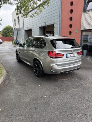 Grey BMW X5 M 2015 in Riga, with an engine capacity of 4.40 L and mileage of 250 thousand km for 27000 €, photo 7 on AUTOMOTO.COM.LV