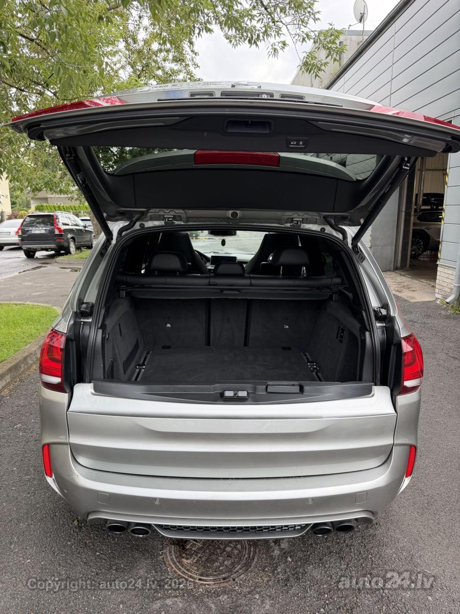 Grey BMW X5 M 2015 in Riga, with an engine capacity of 4.40 L and mileage of 250 thousand km for 27000 €, photo 8 on AUTOMOTO.COM.LV