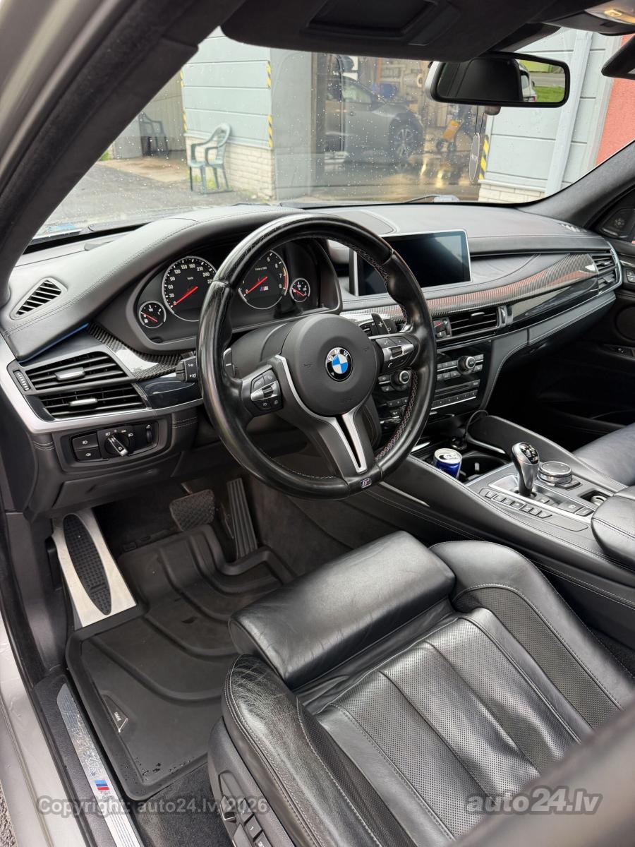 Grey BMW X5 M 2015 in Riga, with an engine capacity of 4.40 L and mileage of 250 thousand km for 27000 €, photo 16 on AUTOMOTO.COM.LV