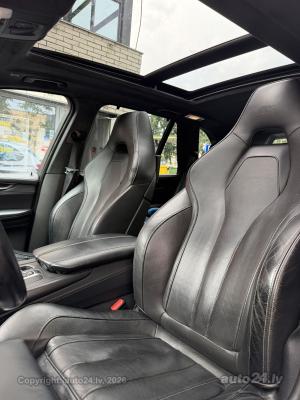 Grey BMW X5 M 2015 in Riga, with an engine capacity of 4.40 L and mileage of 250 thousand km for 27000 €, photo 17 on AUTOMOTO.COM.LV