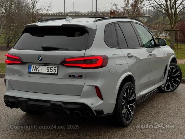 Grey BMW X5 M 2020 in Riga, with an engine capacity of 4.40 L and mileage of 106 thousand km for 67900 €, photo 4 on AUTOMOTO.COM.LV