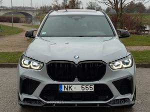 Pelēks BMW X5 M 2020 Rīga, ar dzinēja tilpumu 4.40 L un nobraukumu 106 tūkst. km par 67900 €, foto 5 vietnē AUTOMOTO.COM.LV
