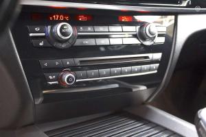 Balts BMW X5 M 2014 Panevēža, ar dzinēja tilpumu 3.00 L un nobraukumu 241 tūkst. km par 22900 €, foto 10 vietnē AUTOMOTO.COM.LV