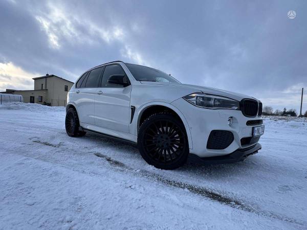 BMW X5 2015 Panevēža, ar dzinēja tilpumu 4.40 L un nobraukumu 74 tūkst. km par 27000 €, foto 9 vietnē AUTOMOTO.COM.LV