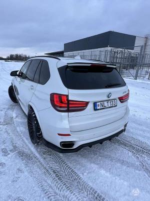 BMW X5 2015 in Panevezys, with an engine capacity of 4.40 L and mileage of 74 thousand km for 27000 €, photo 17 on AUTOMOTO.COM.LV