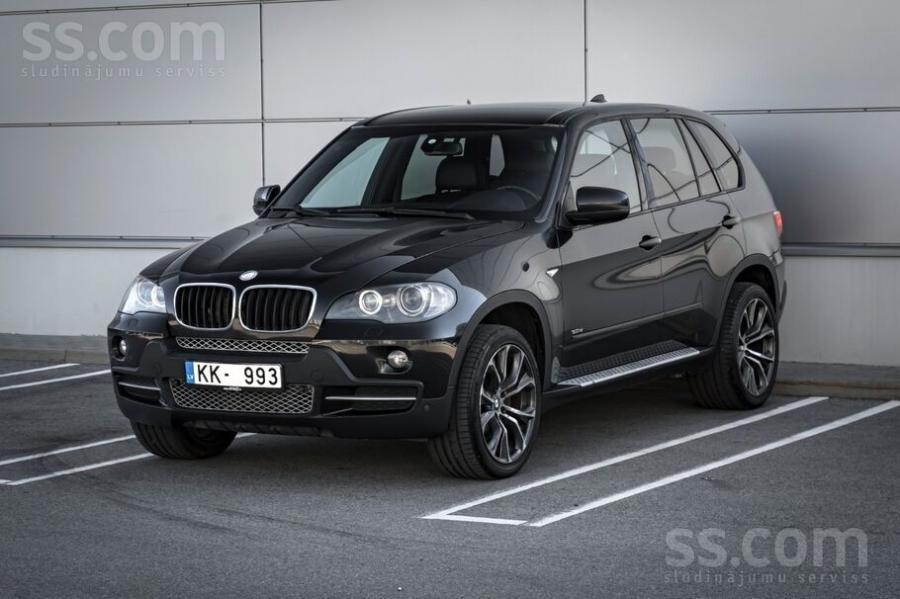 Orange BMW X5 2007 in Riga, with an engine capacity of 3.00 L and mileage of 258 thousand km for 9552 €, photo 1 on AUTOMOTO.COM.LV