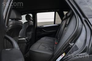 Orange BMW X5 2007 in Riga, with an engine capacity of 3.00 L and mileage of 258 thousand km for 9552 €, photo 12 on AUTOMOTO.COM.LV