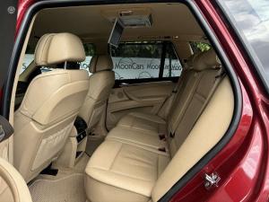 Red BMW X5 2009 in Vilnius, with an engine capacity of 2.99 L and mileage of 337 thousand km for 7500 €, photo 14 on AUTOMOTO.COM.LV