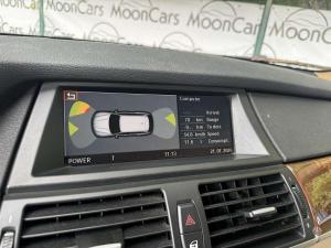 Red BMW X5 2009 in Vilnius, with an engine capacity of 2.99 L and mileage of 337 thousand km for 7500 €, photo 26 on AUTOMOTO.COM.LV