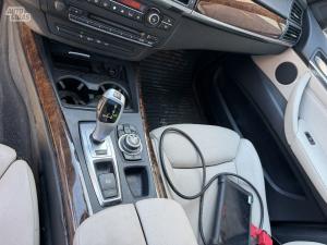 Красный БМВ Х5 2011 в Кретинга, объемом двигателя 4.40 л и пробегом 180 тыс. км за 5000 €, фото 9 на AUTOMOTO.COM.LV